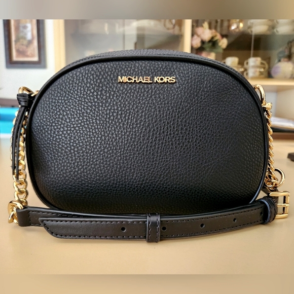 Michael Kors | Bags | Michael Kors Jet Set Small Oval Camera Crossbody ...